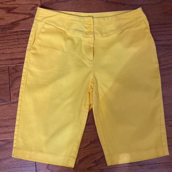 Ellen & Co | Shorts | Ellen Co Yellow Golfers Shorts Size 8 | Poshmark